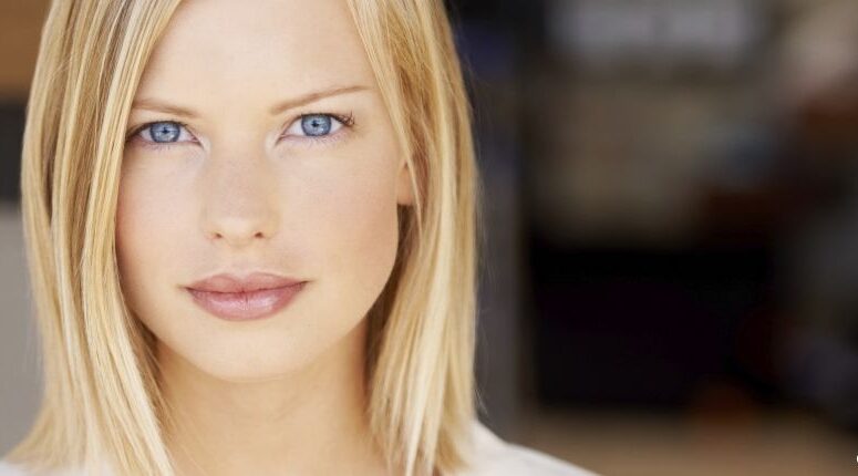 3 tricks for straightening rebellious hair - [EN] Jean Louis David