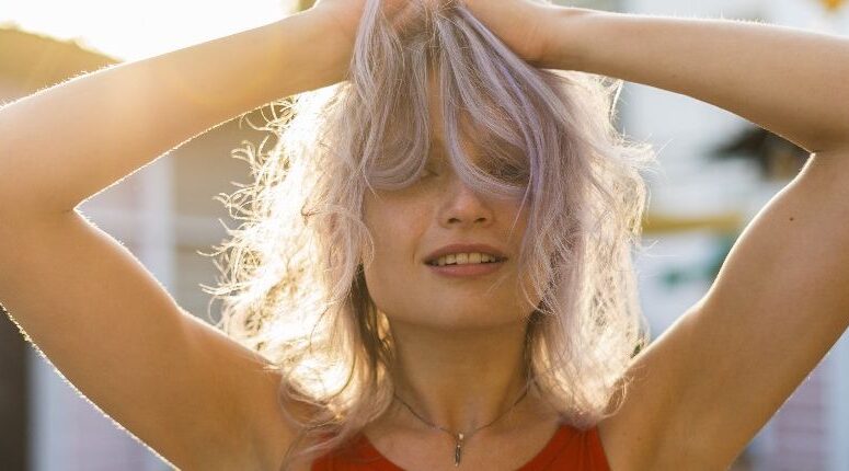 Pearl hair is all the rage - [EN] Jean Louis David