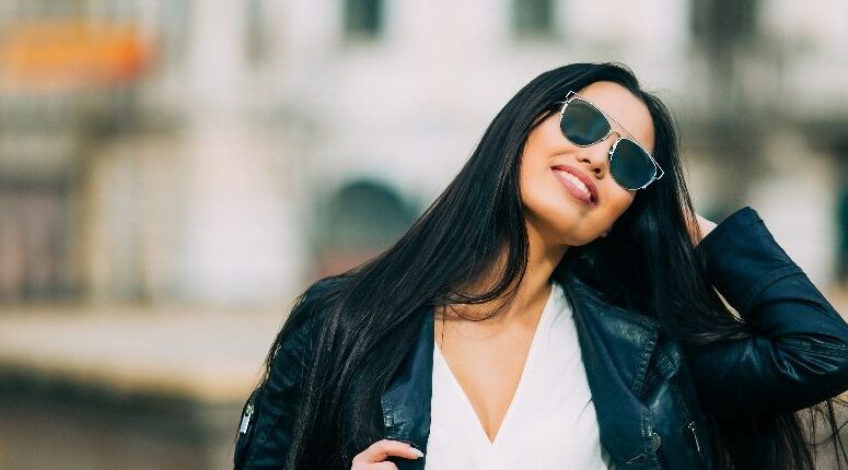 4 clever tricks for making your hair look longer - [EN] Jean Louis David