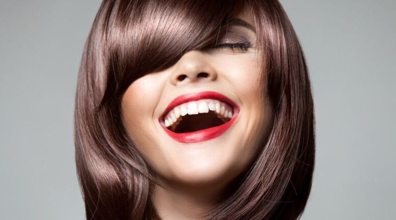 Smooth sleek hair: how can you give your locks that high-gloss look ...