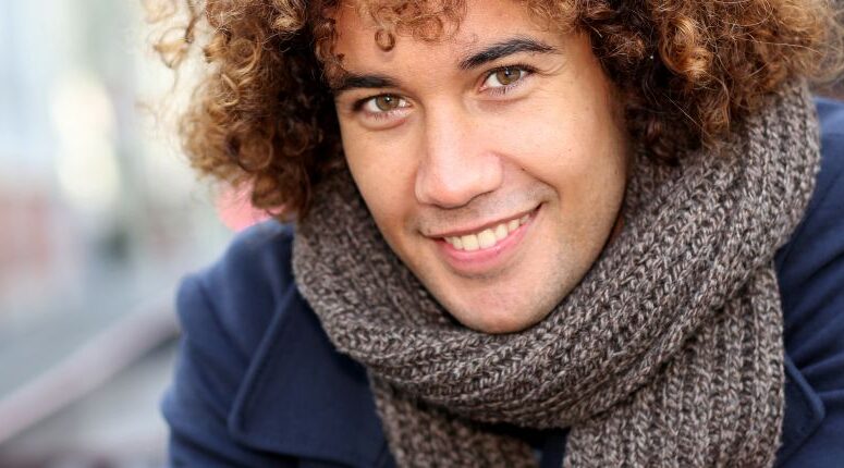 Guys: which styles suit frizzy hair types?